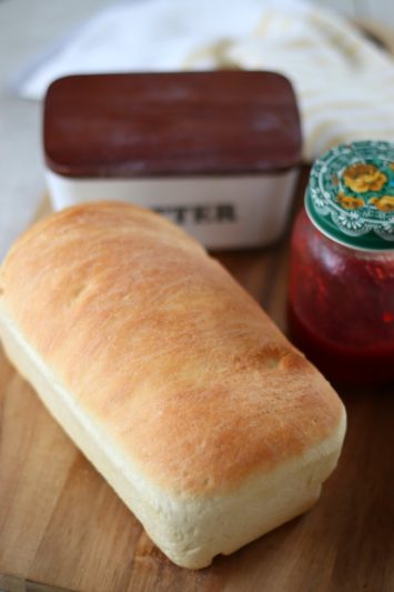 English Muffin Bread Recipe (Video) - Gluesticks Blog
