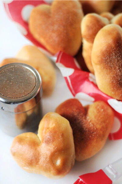 Heart Shaped Dinner Rolls (Video) - Gluesticks Blog