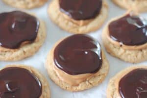 Lunch Lady Peanut Butter Cookies (Video) - Gluesticks Blog