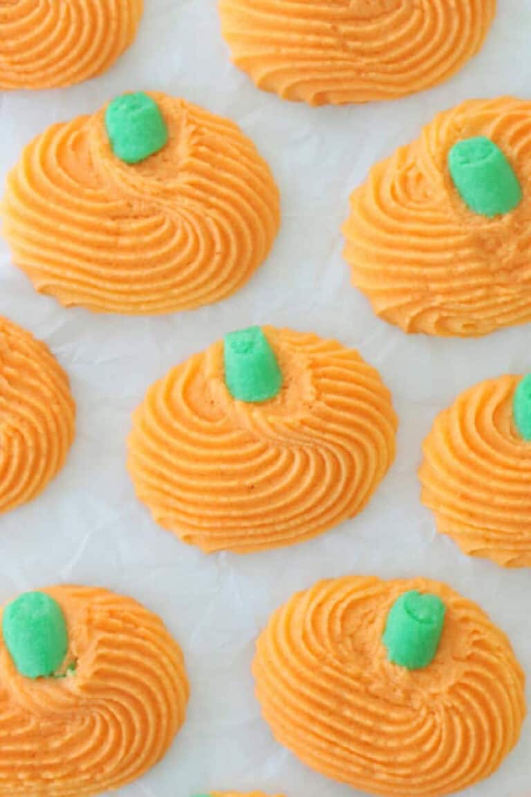Piped Pumpkin Shortbread Cookies - Gluesticks Blog