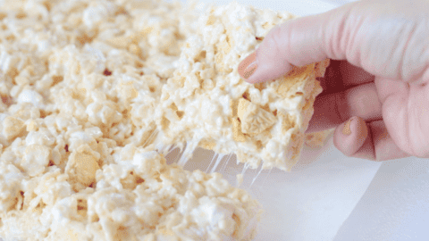 Lemon Rice Krispies Treats (Video) - Gluesticks Blog