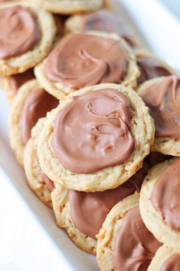 Peanut Butter Scotcheroo Cookies (+ Video) - Gluesticks Blog