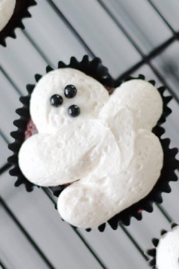 Peanut Butter Ghosts (Copycat Reese's) + Video - Gluesticks Blog