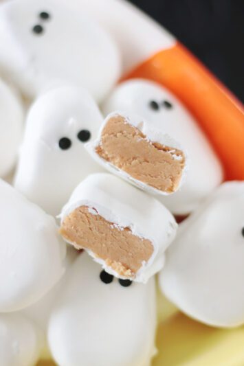 Peanut Butter Ghosts (Copycat Reese's) + Video - Gluesticks Blog