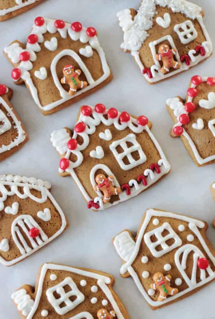 Easy Gingerbread House Cookies - Gluesticks Blog